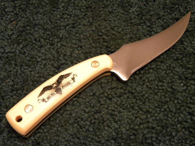 Schrade USA SC205 Scrimshaw Sharpfinger Sheath Knife - NIB