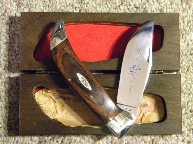 Case XX USA 1965-69 Wood P172 Buffalo Clasp Knife