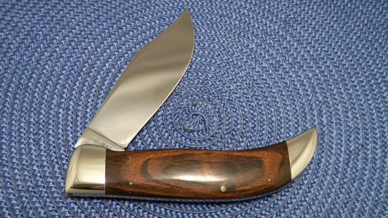 Case XX USA 7 Dot (1973) Wood P172 Buffalo Clasp Knife - NIB