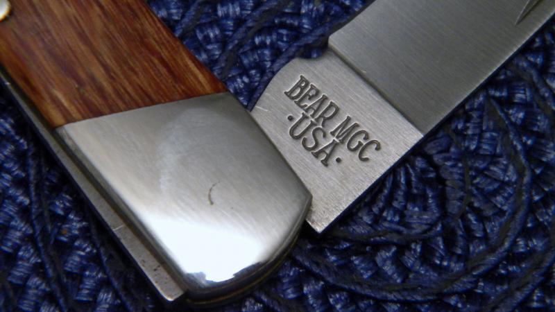 Bear MGC USA 225 Oak Lockback Knife - NIB