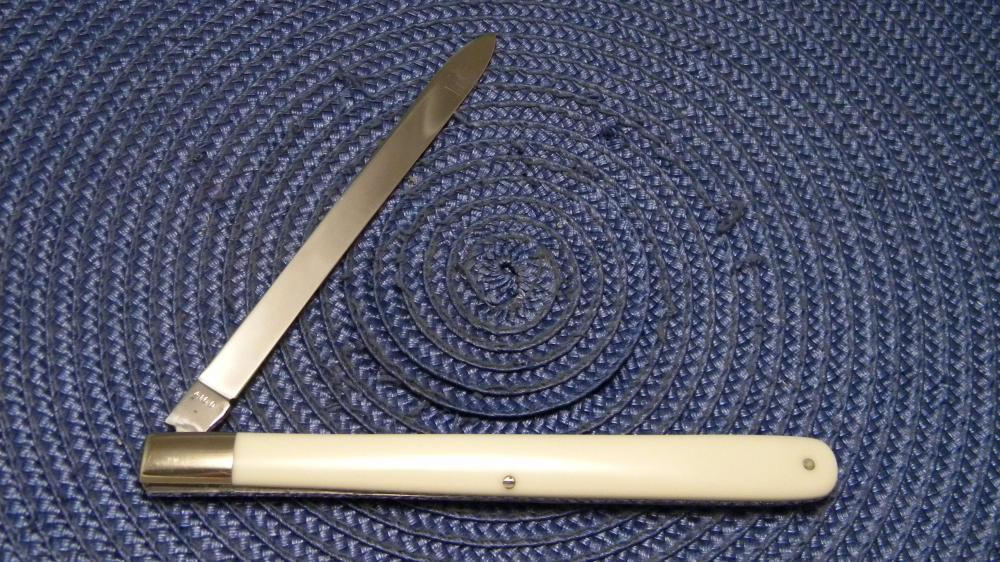 Case XX Stainless USA 1965-1969 White 4100 Melon Citrus Tester Knife