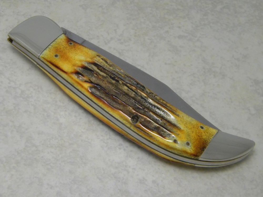 Case XX Hand Made USA 3 Dot (1977) Stag 5172 SSP Blue Scroll Clasp Knife