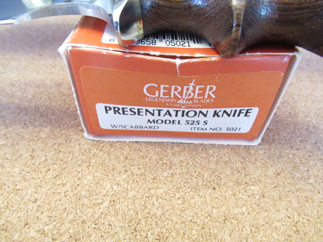 Gerber Presentation Fixed Blade Knife Model 525 S