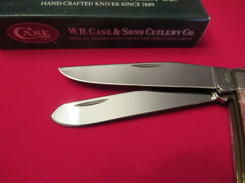 Case XX Cranberry Silver Script Trapper Pattern # 6254 SS