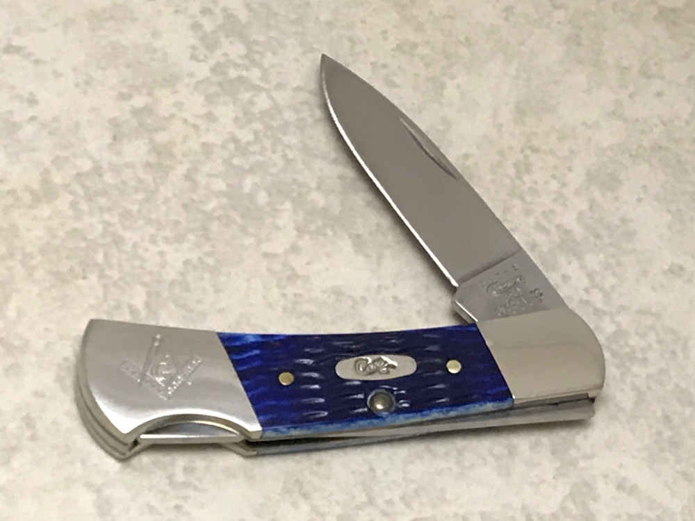 Case XX USA 2010 Blue Bone 61225 L SS Masons Masonic Lockback Knife in Box