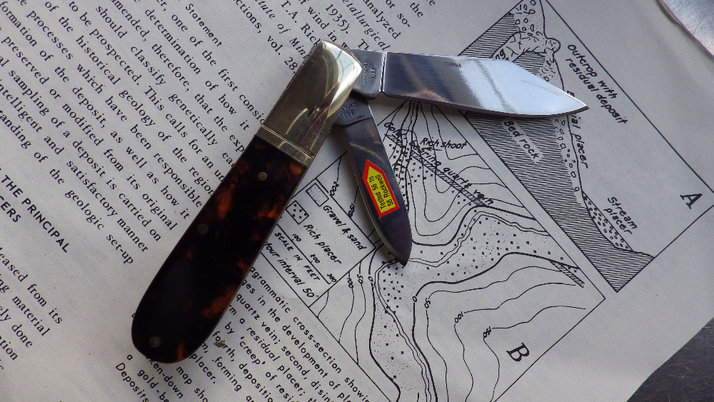 Tactical Warrior Barlow Imatation Tortoise Shell Handles SW-163ITS