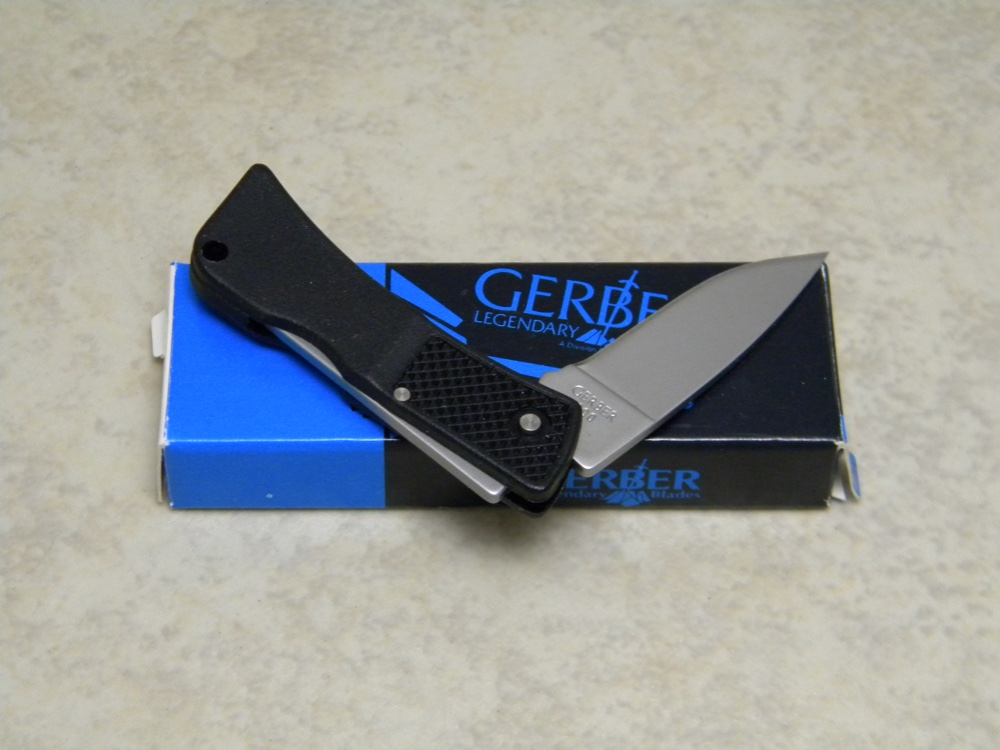 Gerber 200 Portland OR USA Black Micro LST Lockback Knife in Box