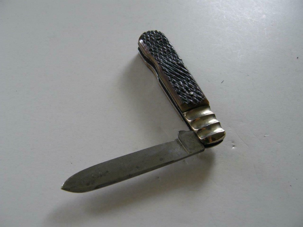 Case XX USA 1999 Snake Skin Burnt Lite Yellow Bone 61549L SS Copperlock ...