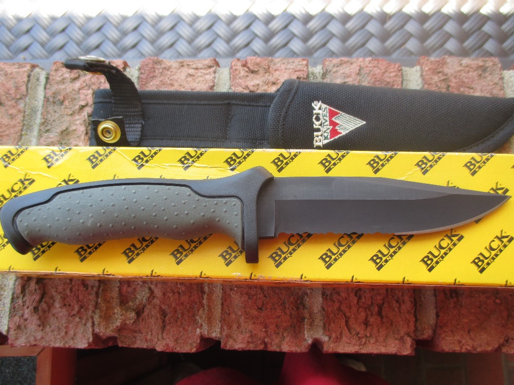 Buck 655 Nighthawk Fixed Blade Knife NIB