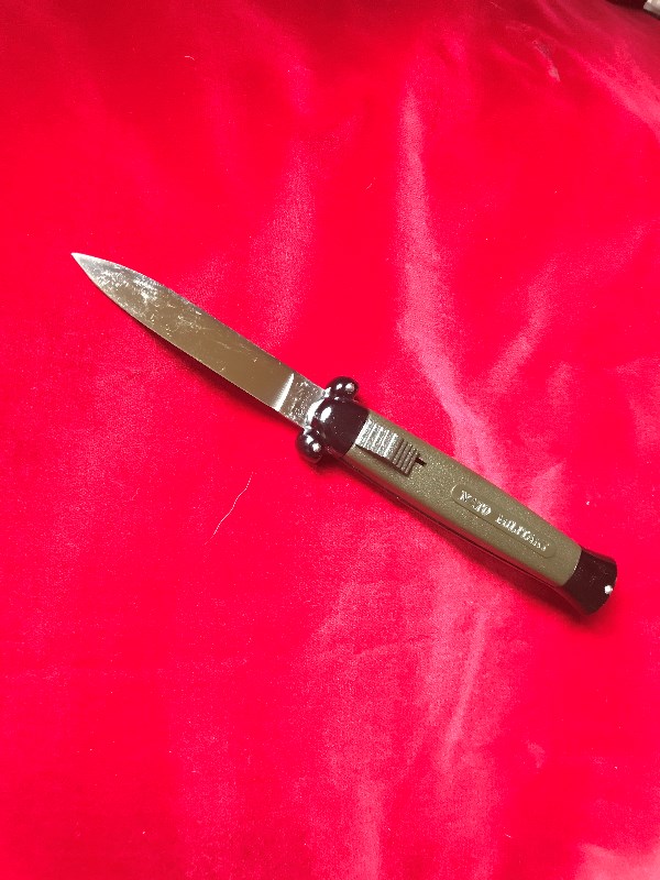 NATO Military Out The Front Automatic Knife