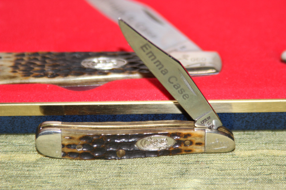 Vintage Case XX 1989 Case Family Tree knife set serial # 60 NIB (#153)