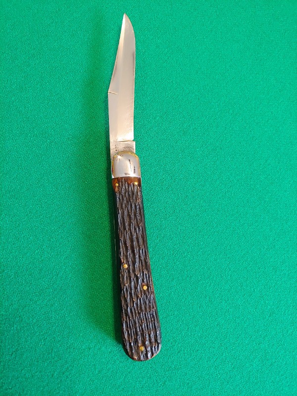 Schrade walden Switchblade knife