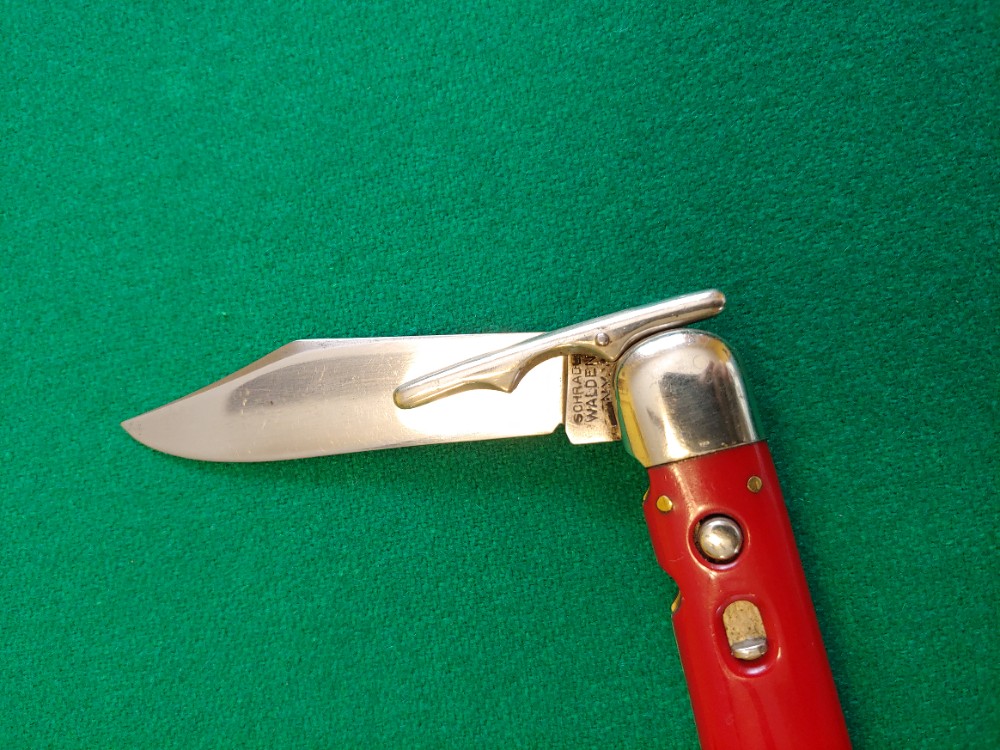 Schrade walden Switchblade knife