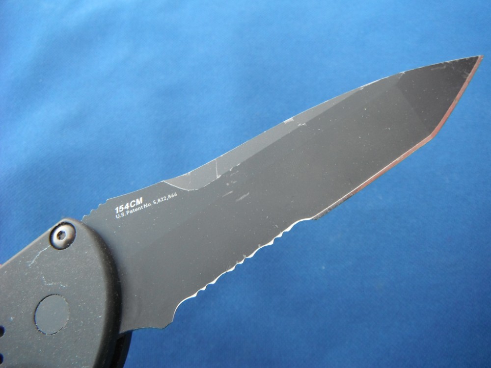 Discontinued Benchmade 9100 SBT AUTO Stryker with Safety 3.7" Dual Edge ...