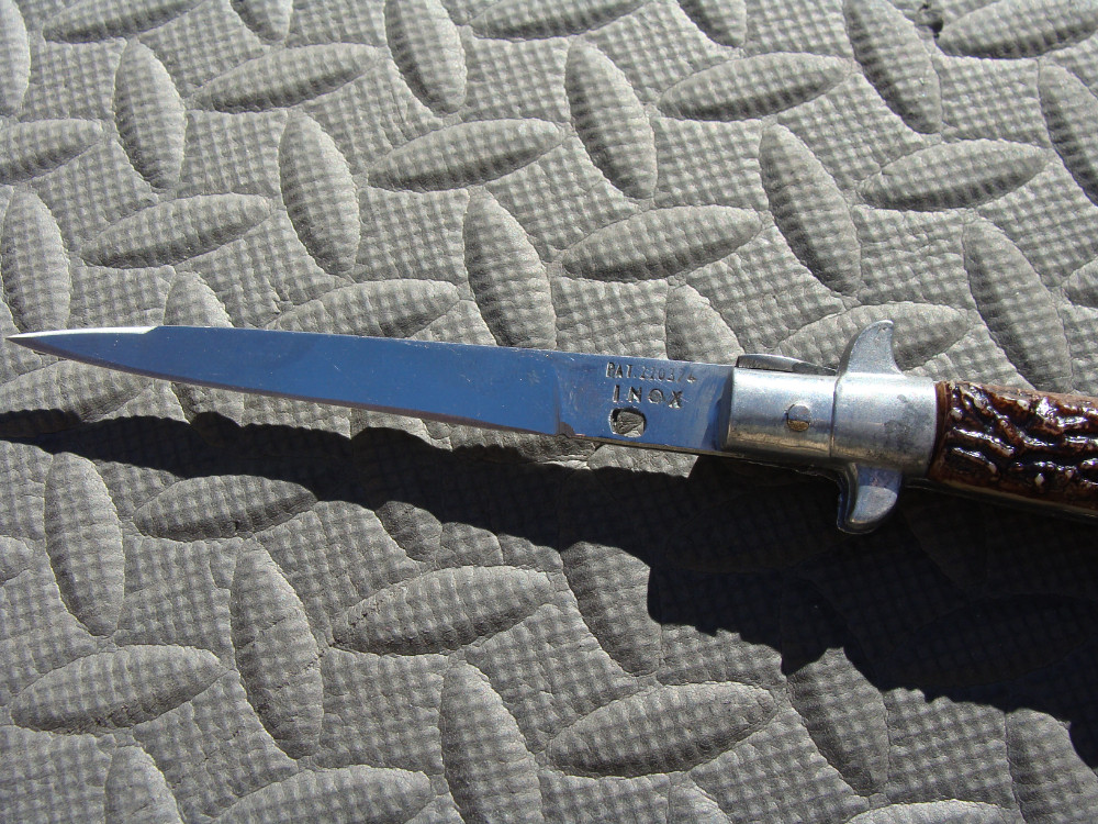 8" Stiletto Switchblade Swivel Bolster Release - Spanish?