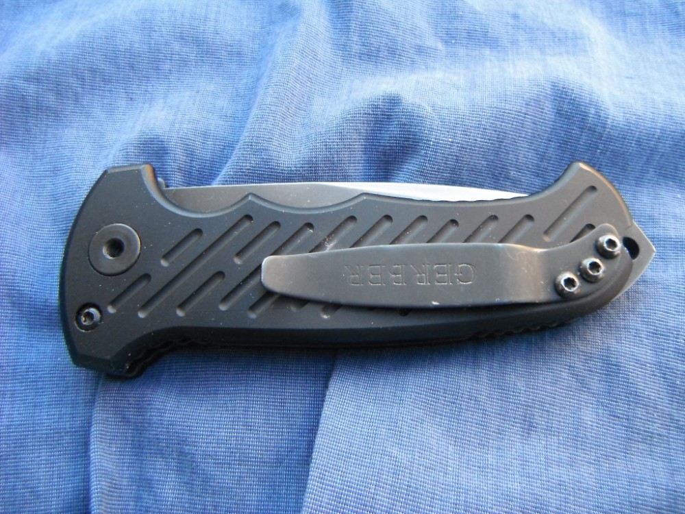 GERBER 06 AUTOMATIC Spear point Blade Fires Hard, Locks Tight, Safety ...