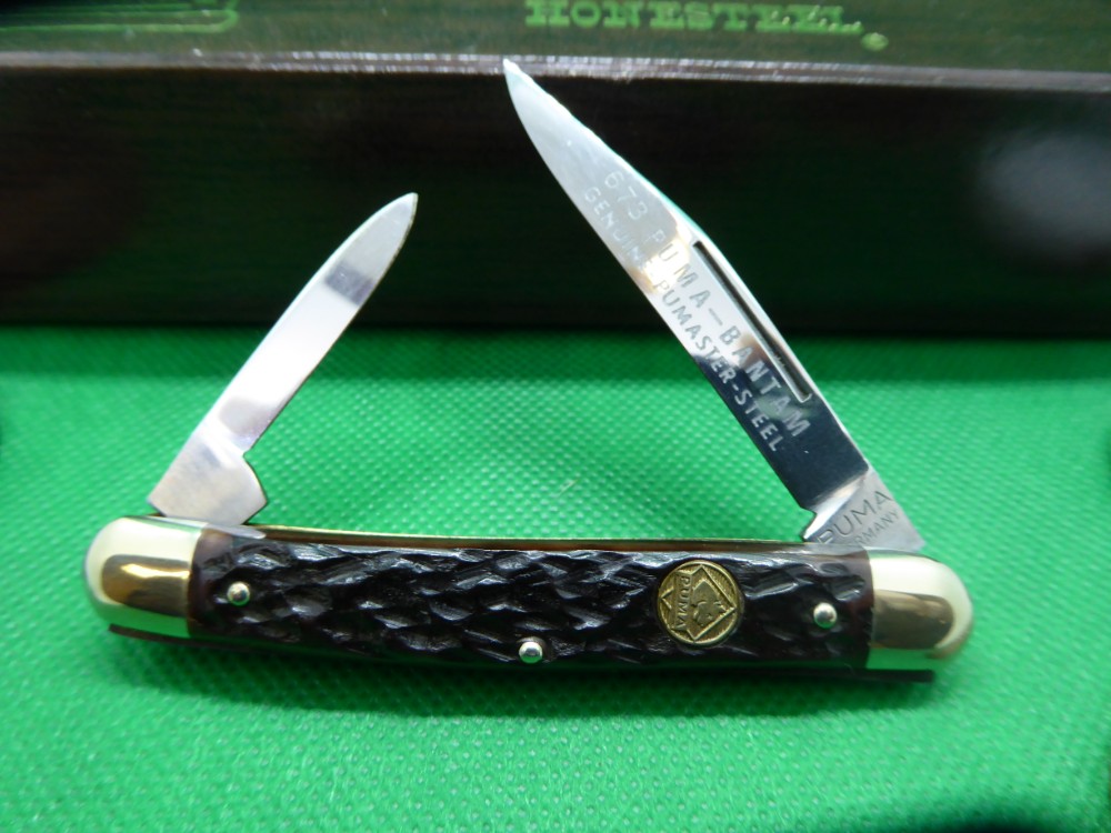 Puma Pen knife, jigged bone, near mint