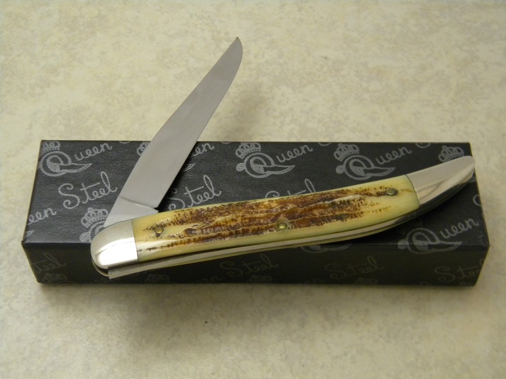 Queen Cutlery Co. Titusville PA #20 Bone Toothpick Knife in Box