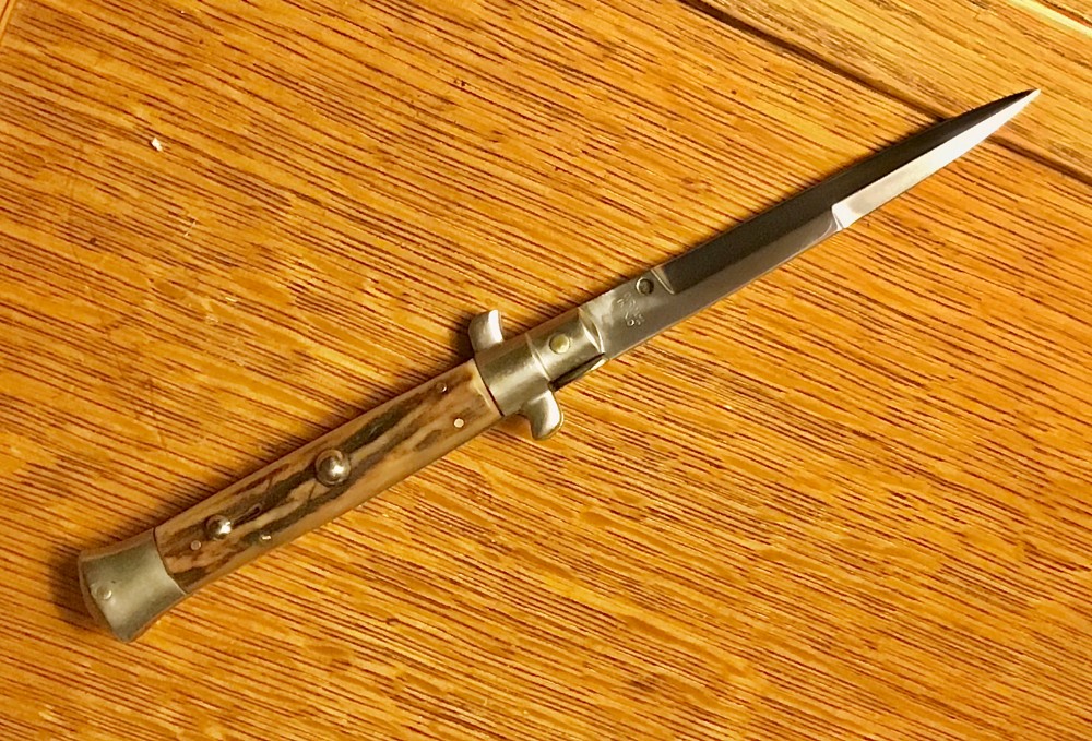 Stunning /8” Coricama