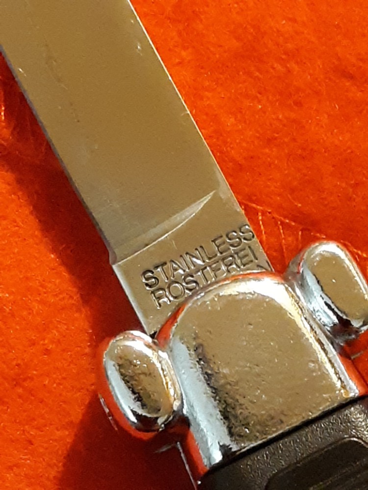 N.O.S. Super Automatic Springer knife