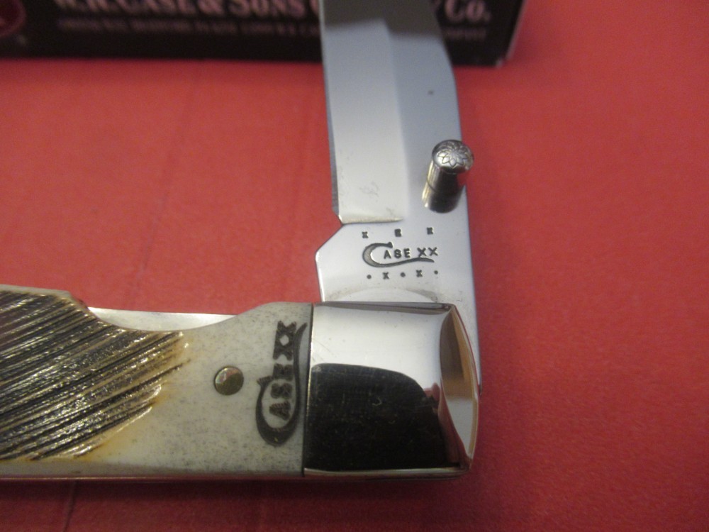 Case XX 2012 Rough Cut Brown Bone Trapperlock Pattern # 6154LC CV