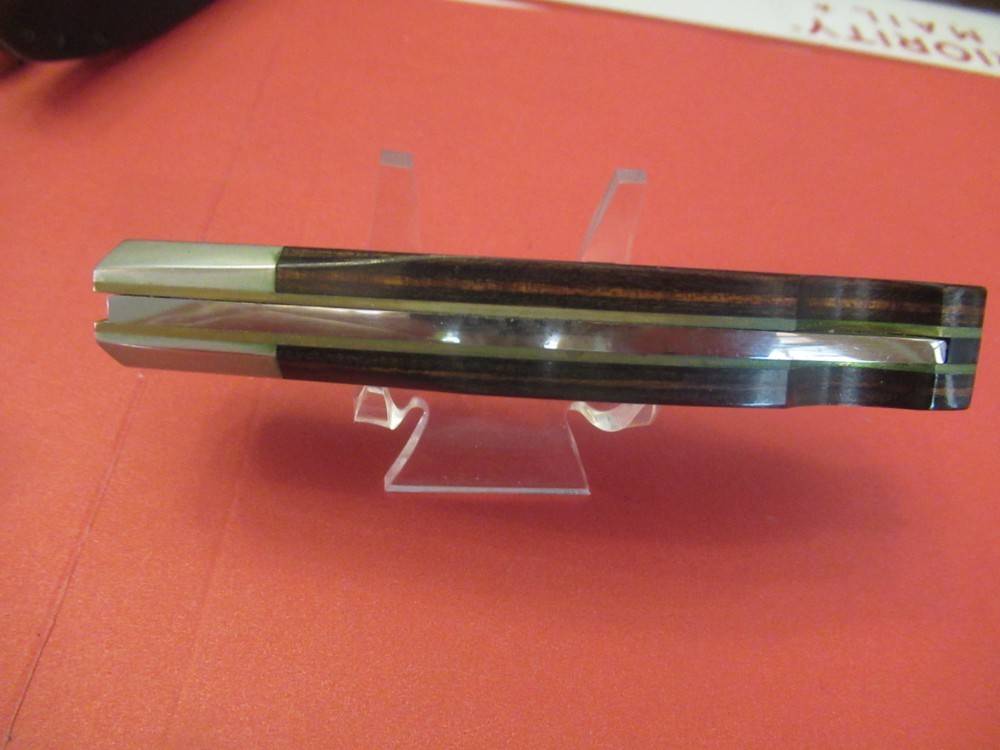 Smith & Wesson Wood LockBack