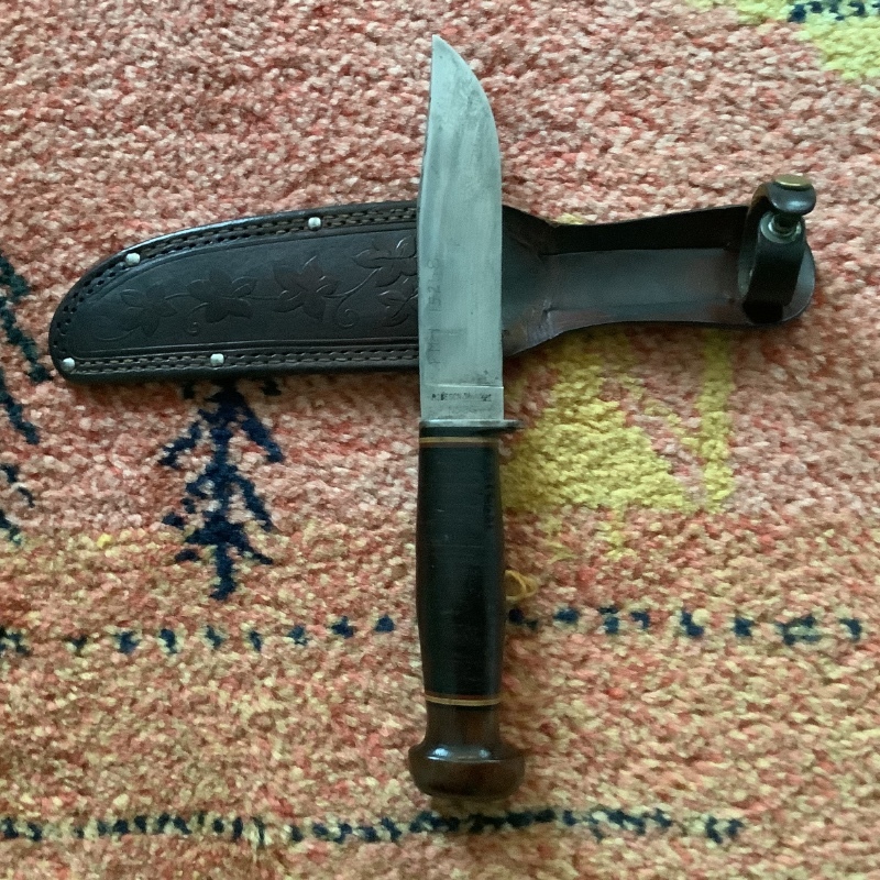 Robeson Shuredge WW 11 USN Fighting Knife #20