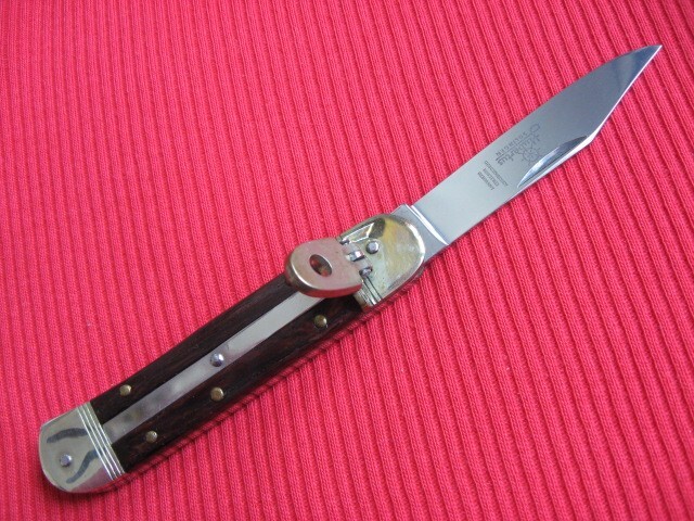 Older Small Solingen German Hubertus 5 7/8" Leverlock Switchblade Knife