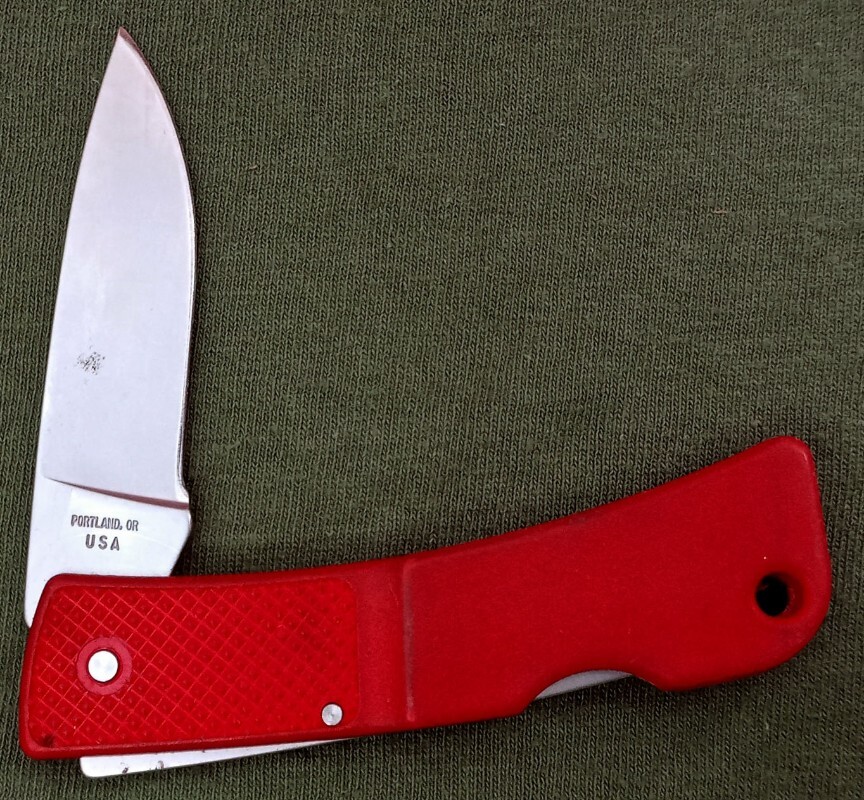 Gerber LST 400 Red light weight lock back