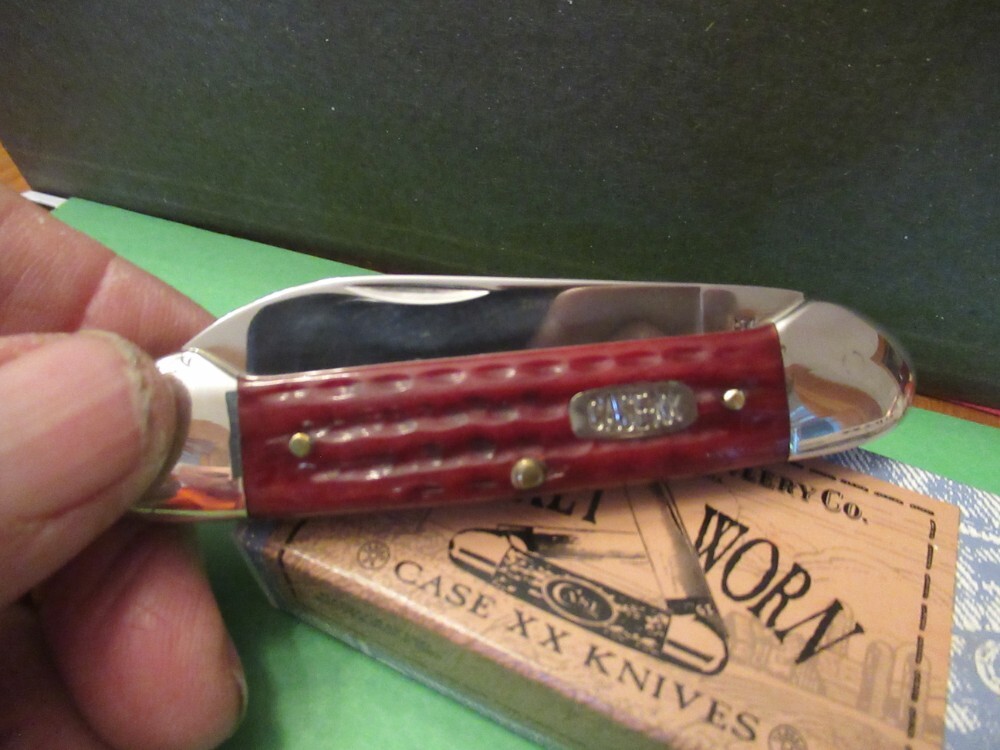 Case XX 1996 Red Bone Pocket Worn Canoe Pattern # 62131 SS