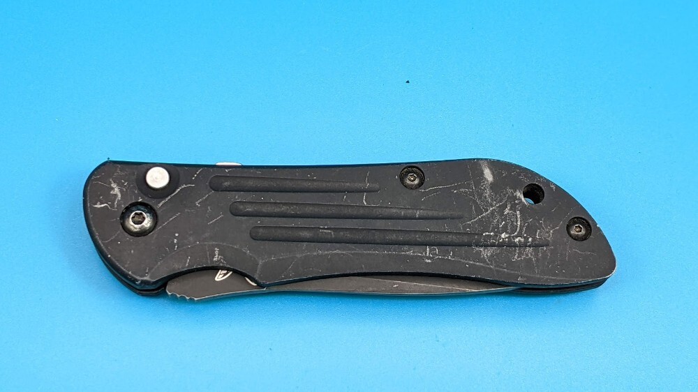 Benchmade 9100 AUTO Stryker with Safety 3.7" Combo Edge Satin Tanto Blade