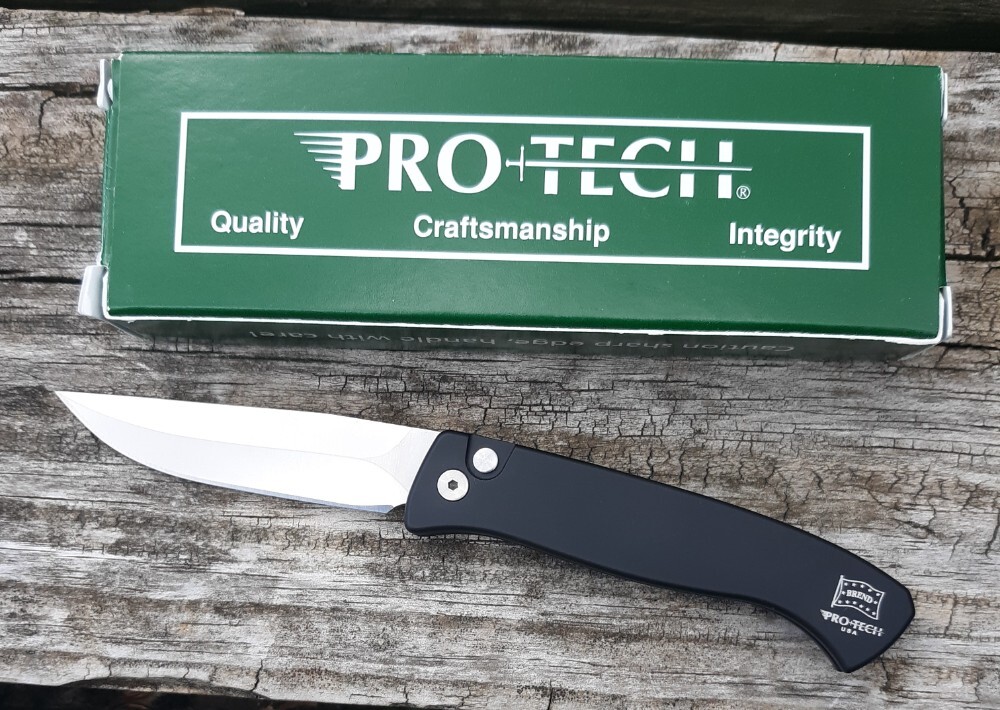 Protech Brend 2 with box, nice!