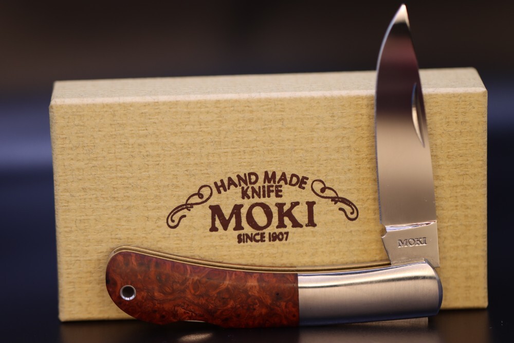Moki Glory, Quince wood handles