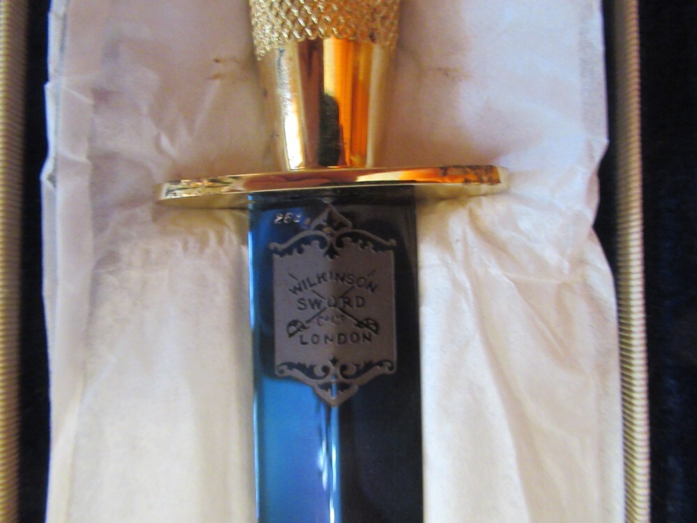 Wilkinson Sword American Historical Foundation Commemorative Fairburn ...