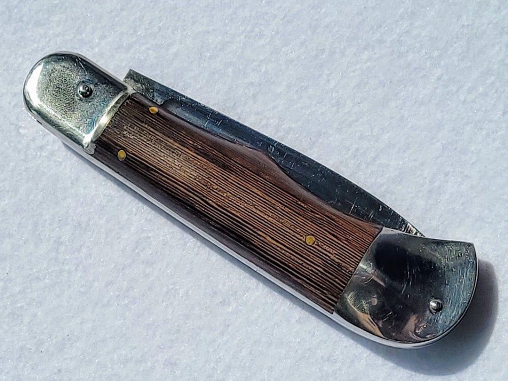 Medteh Russian Lever Lock Automatic Knife