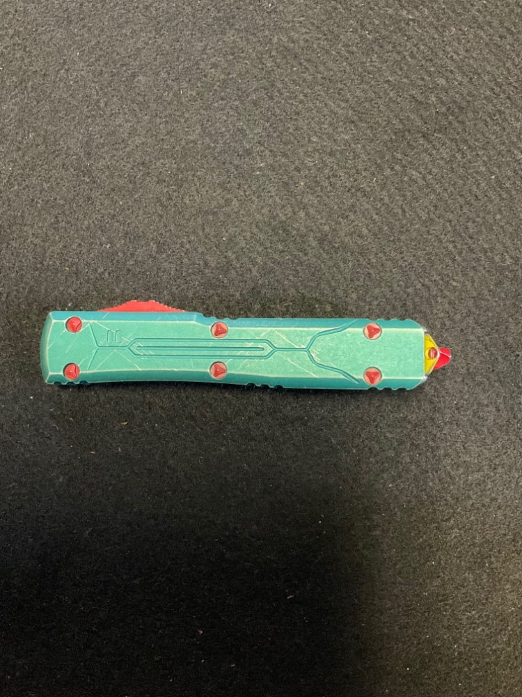 Microtech Bounty Hunter ( Ultratech)