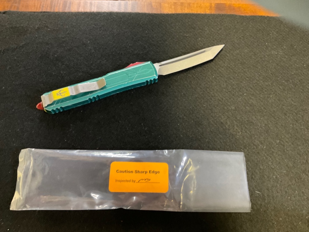 Microtech Bounty Hunter ( Ultratech)