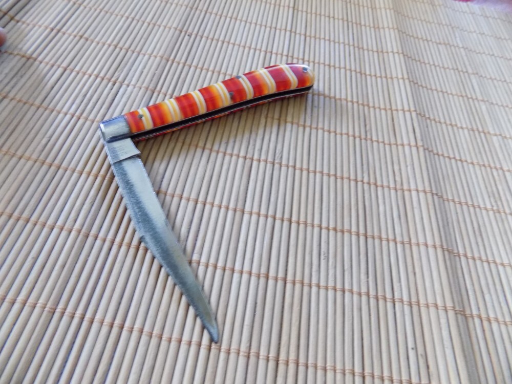 W R Case & Son Trapper knife, Candy Stripe handles