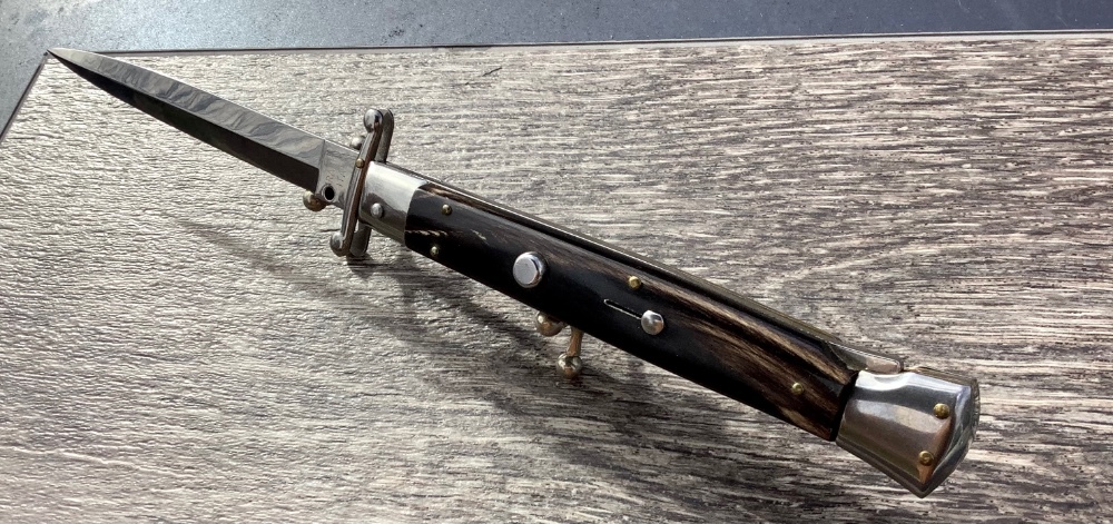 Frank B dagger flat button swing guard