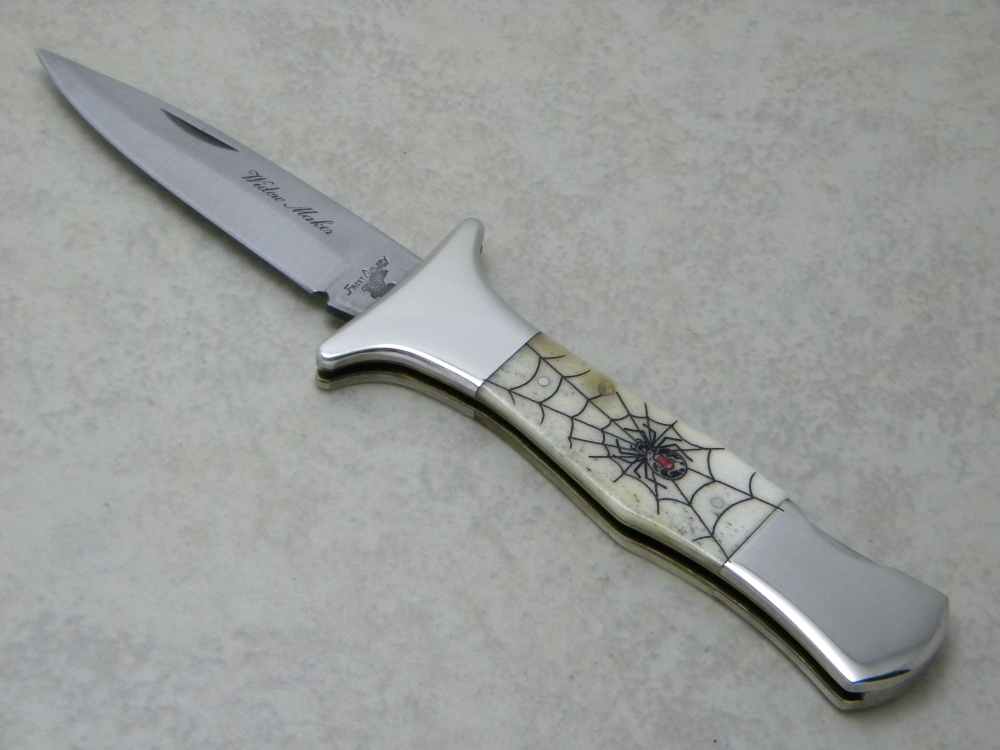 Frost Cutlery Surgical Steel Japan Scrimshawed Bone Black Widow Maker ...