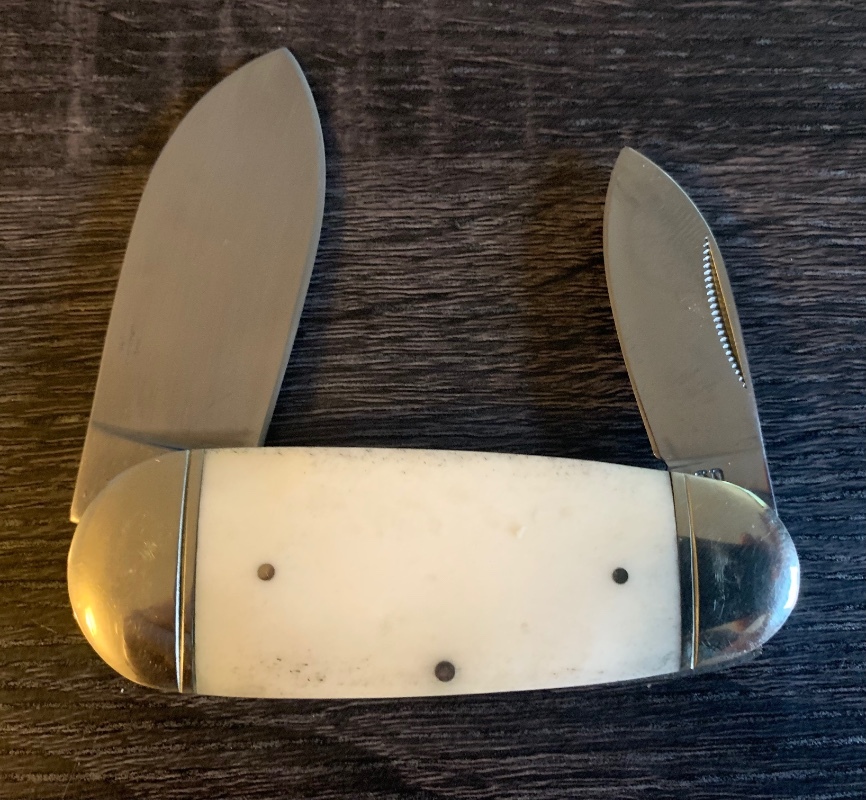 Rough Rider Bone Elephant Toe pocket knife