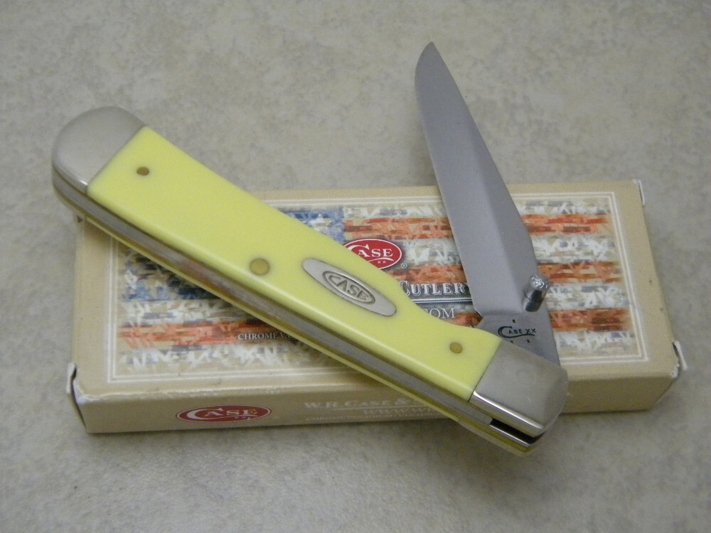 Case XX USA 2017 Yellow 3154LC Trapperlock Knife in Box w/Pocket Clip