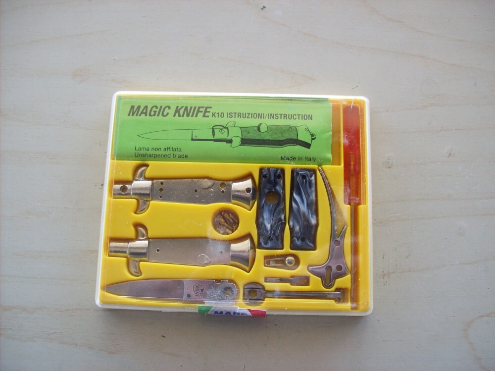Italian Magic Knife Switchblade Kit Complete with Instructions UNUSED W ...
