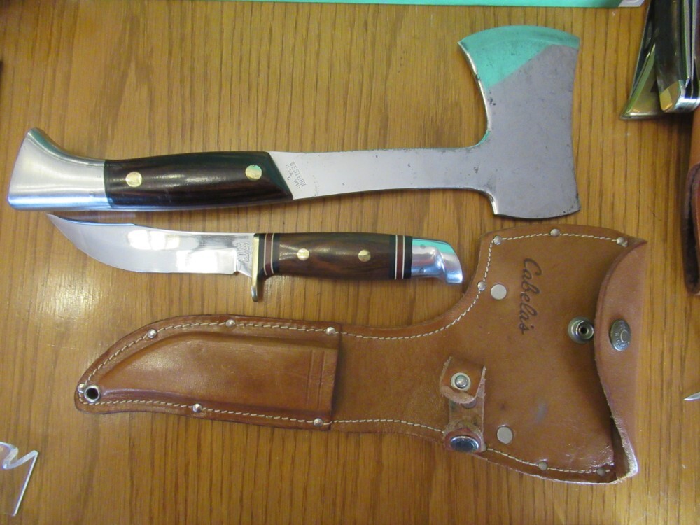 Western 1979 Knife & Hatch Set