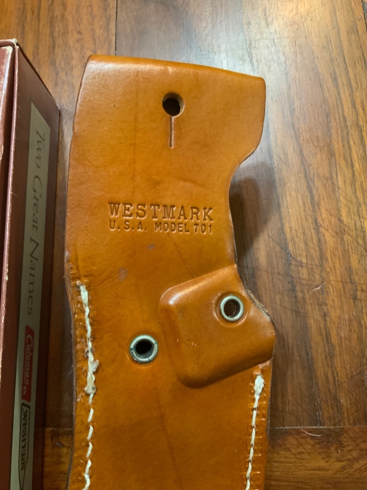 Coleman Western West Mark 701 Knife, Sheath & Original Box