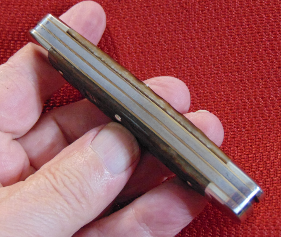 MINT CONDITION VINTAGE CARL SCHLIEPER GERMAN EYE BRAND 3 EYE BONE MUSKRAT