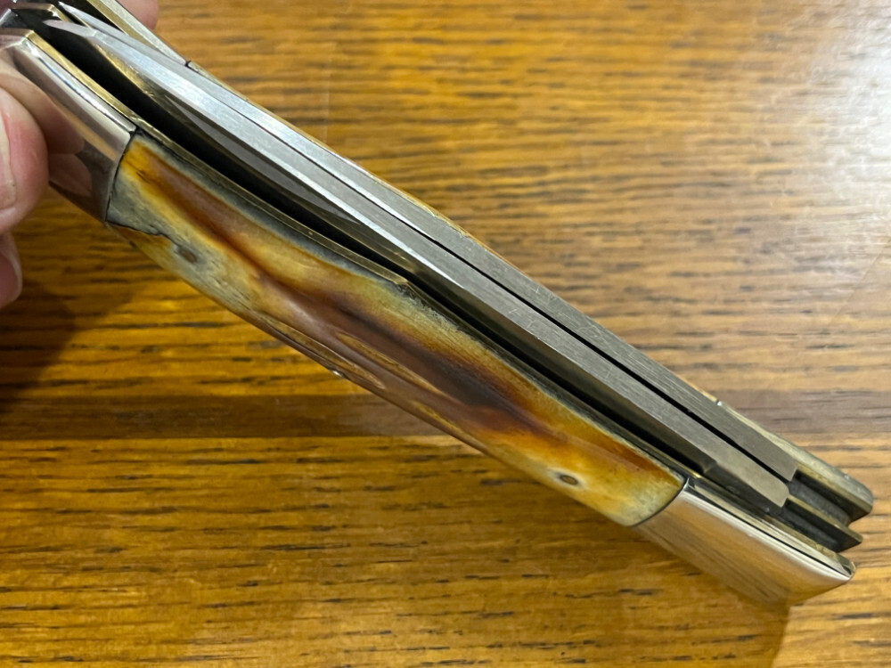 Parker 2-Blade Trapper w/Jigged Stag Scales Japan