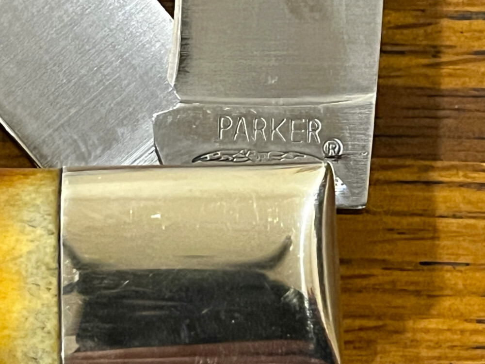 Parker 2-Blade Trapper w/Jigged Stag Scales Japan