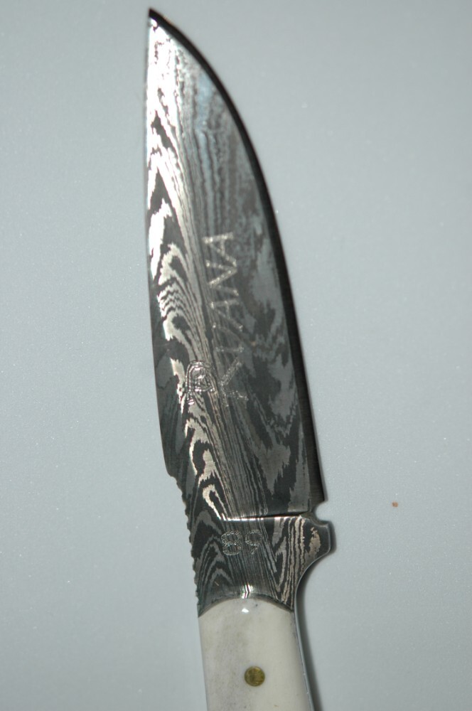 Ruana Damascus with Sheath Limited Edition