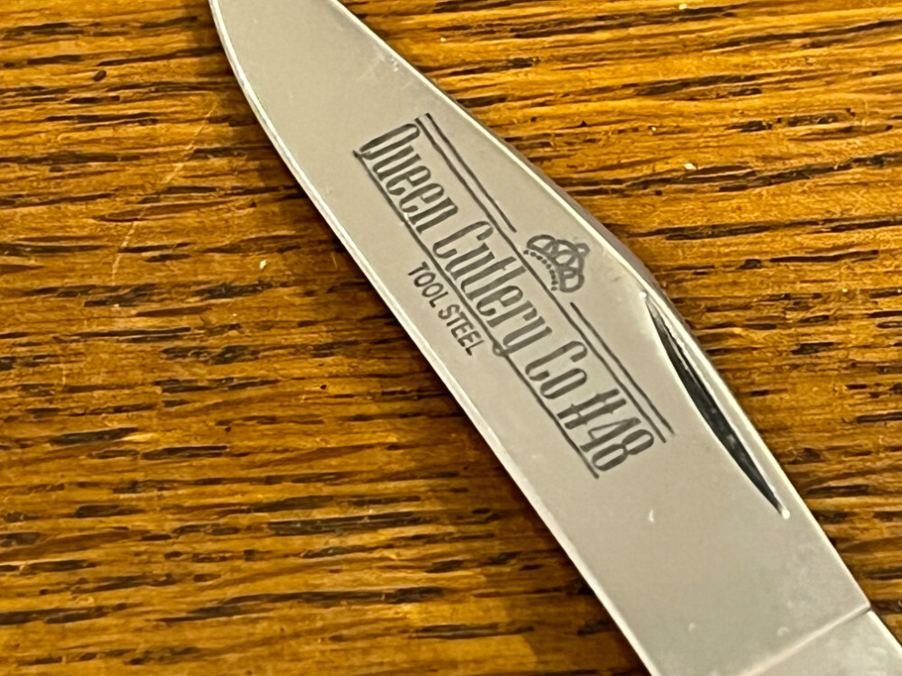 Queen Cutlery #48 PH-D2 3-Blade Knife w/Swirl Synthetic Scales